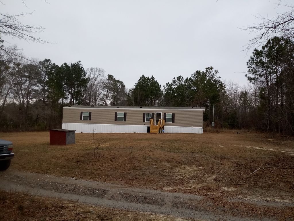 1242 Chain Gang Rd, Eastover, SC 29044 - See Est. Value, Schools & More