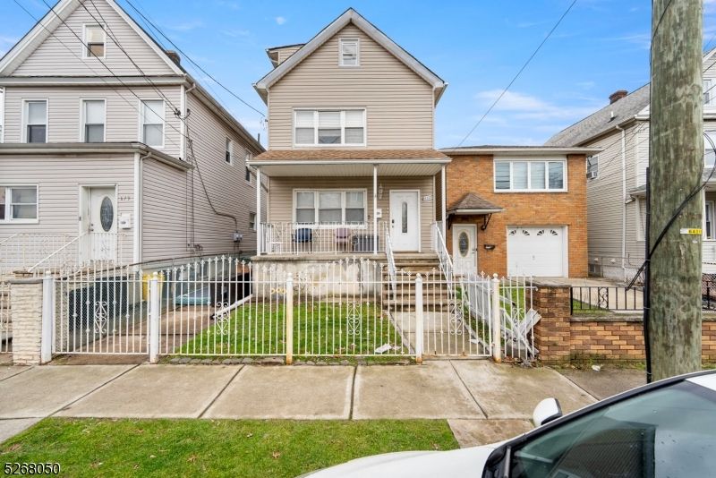 677 Maple Ave, Elizabeth, NJ 07202 - See Est. Value, Schools & More