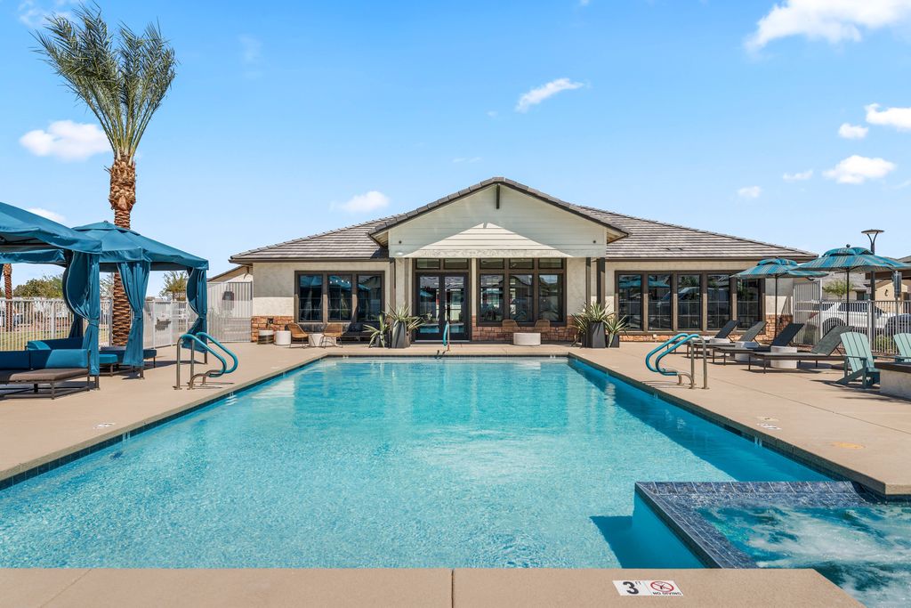 6250 S 40th St #4006, Phoenix, AZ 85042 - See Est. Value, Schools & More