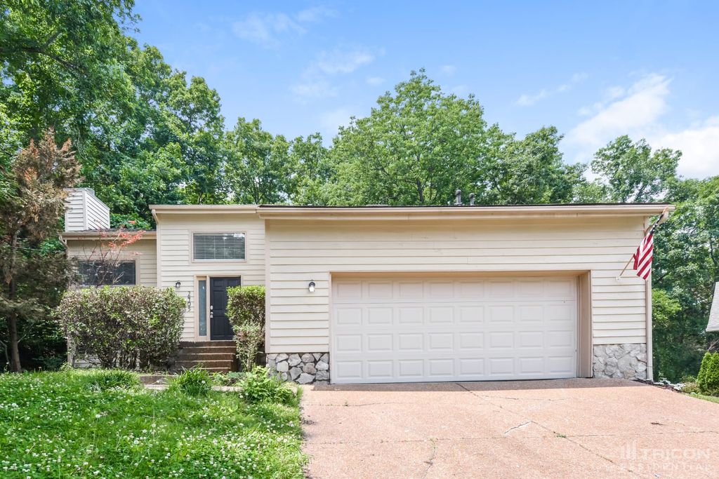 2405 Ravine Dr, Nashville, TN 37217 - See Est. Value, Schools & More