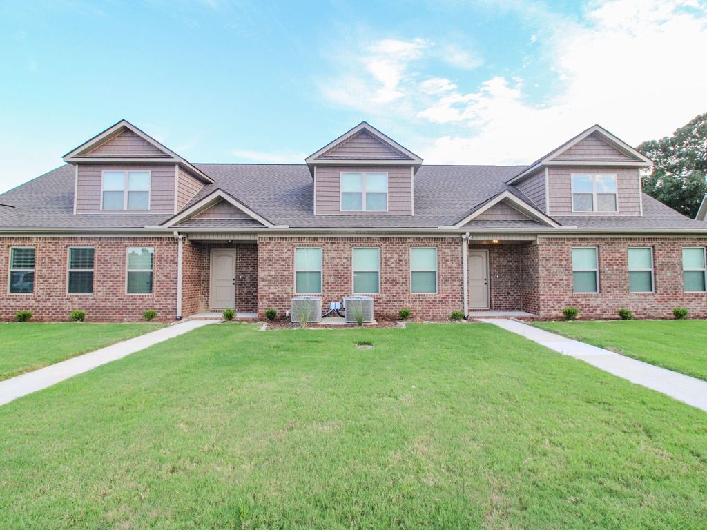 18297 Mae Cir, Athens, AL 35611 | Trulia