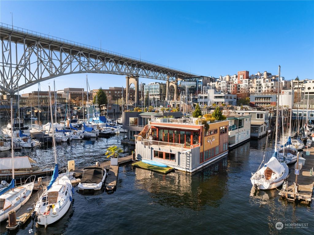 933 N Northlake Way UNIT 9, Seattle, WA 98103 | MLS# 2198158 | Trulia