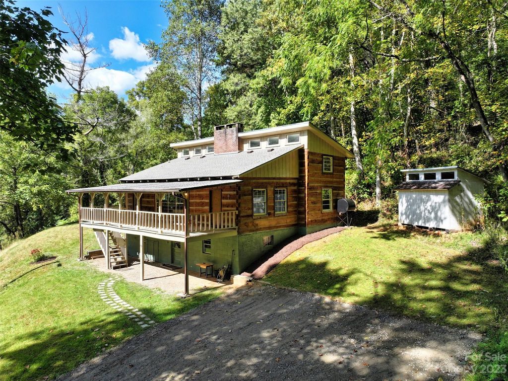 111 Welch Rd, Candler, NC 28715 - See Est. Value, Schools & More