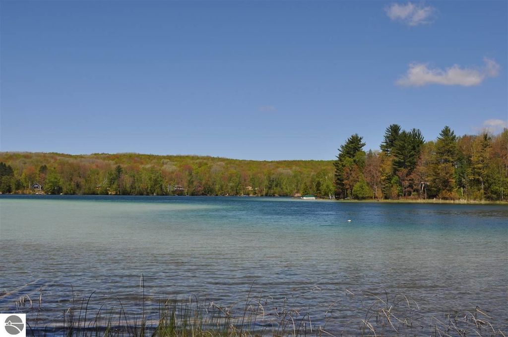 6367 Blue Lake Rd NE, Kalkaska, MI 49646 - See Est. Value, Schools & More