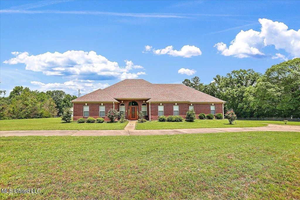 2780 Snake Creek Rd, Raymond, MS 39154 | MLS# 4048112 | Trulia