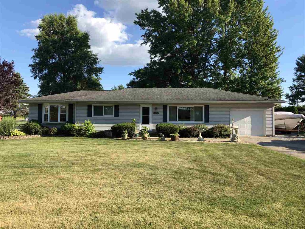 1972 NW Indiana St, Decatur, IN 46733 - See Est. Value, Schools & More