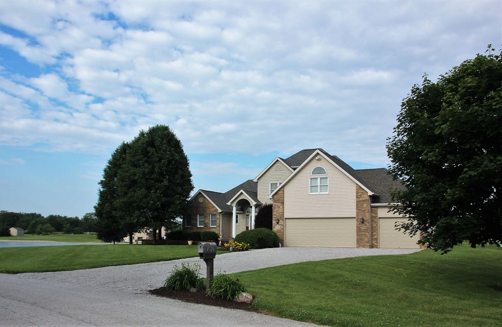 4526 E 610 N, Roanoke, IN 46783 - See Est. Value, Schools & More