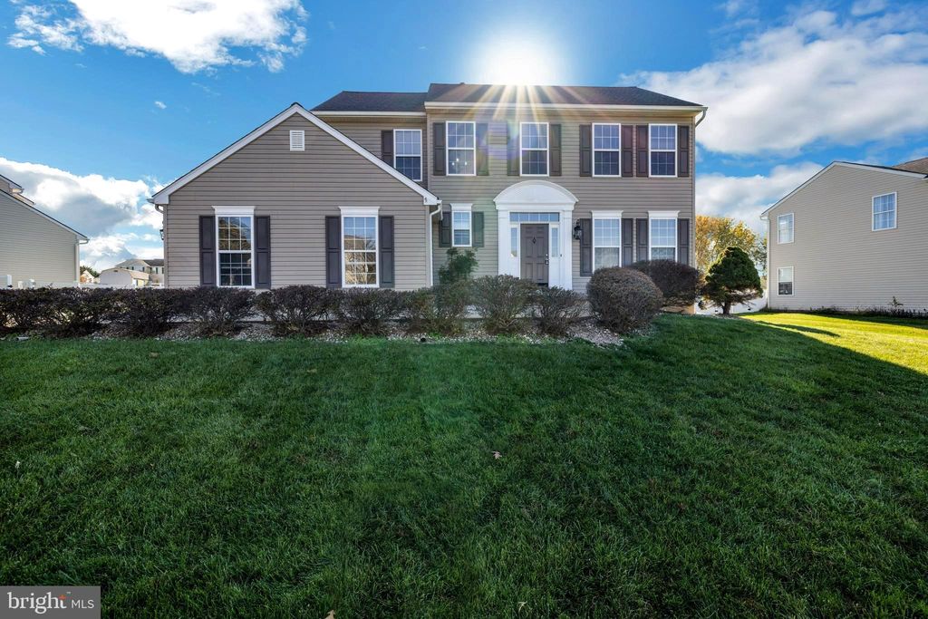 21 Crestpoint Dr, New Castle, DE 19720 - See Est. Value, Schools & More