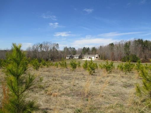 1911 Lone Oak Rd, Chase city, VA 23924 - See Est. Value, Schools & More