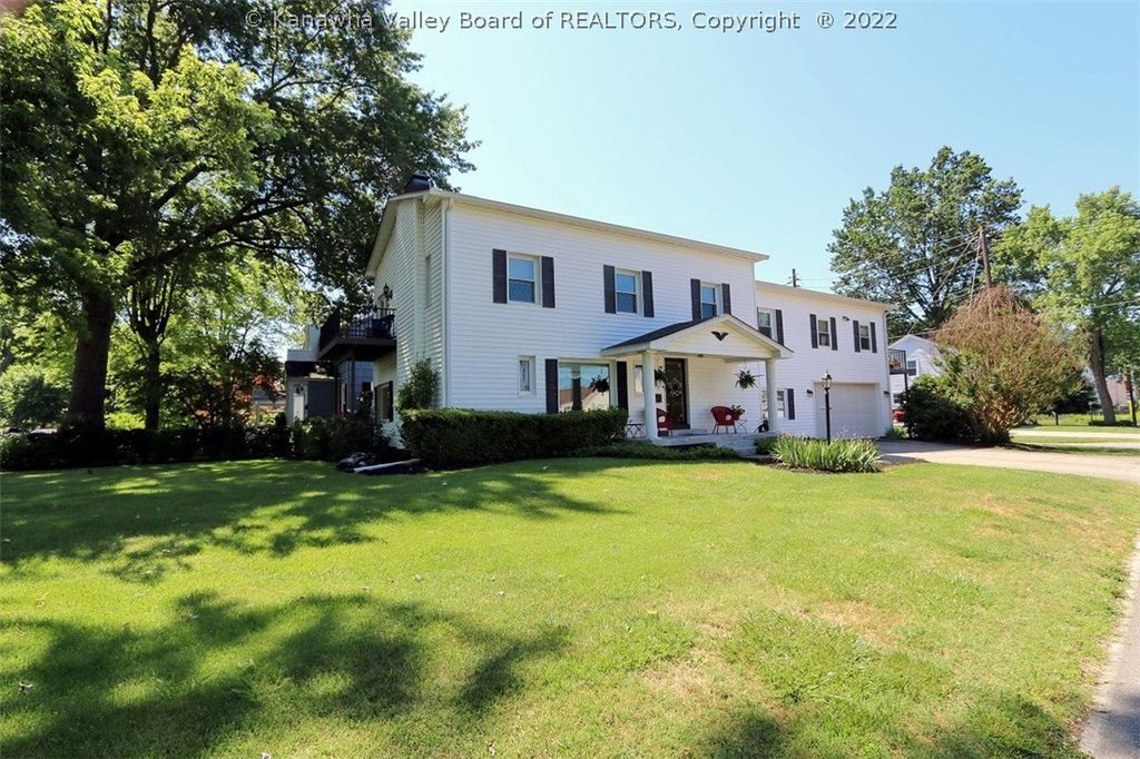 3901 Staunton Ave SE, Charleston, WV 25304 | Trulia