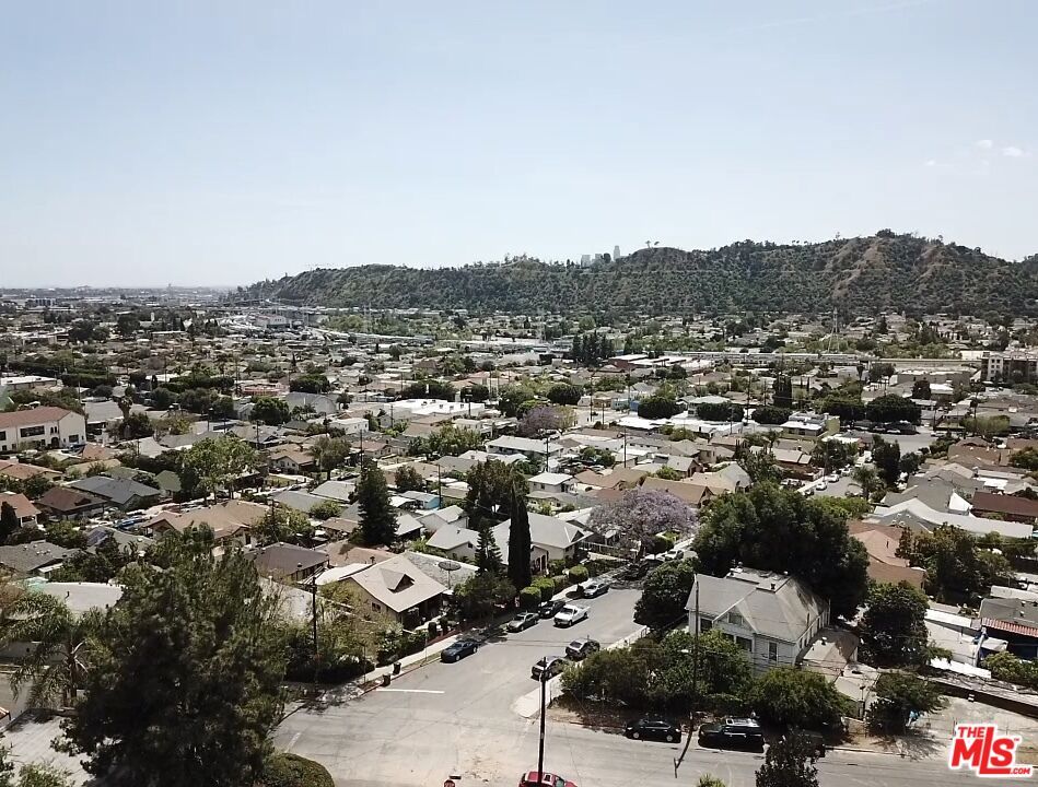 3535 E Tacoma Ave, Los Angeles, CA 90065 | MLS# 22-225991 | Trulia