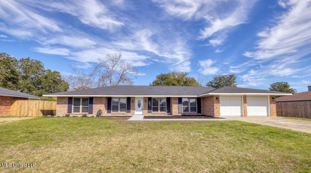 203 Northwood Dr, Long Beach, MS 39560 - See Est. Value, Schools & More