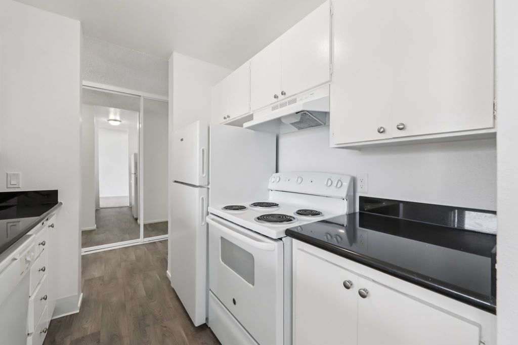 511-695 John Muir Dr #B202, San Francisco, CA 94132 - See Est. Value ...