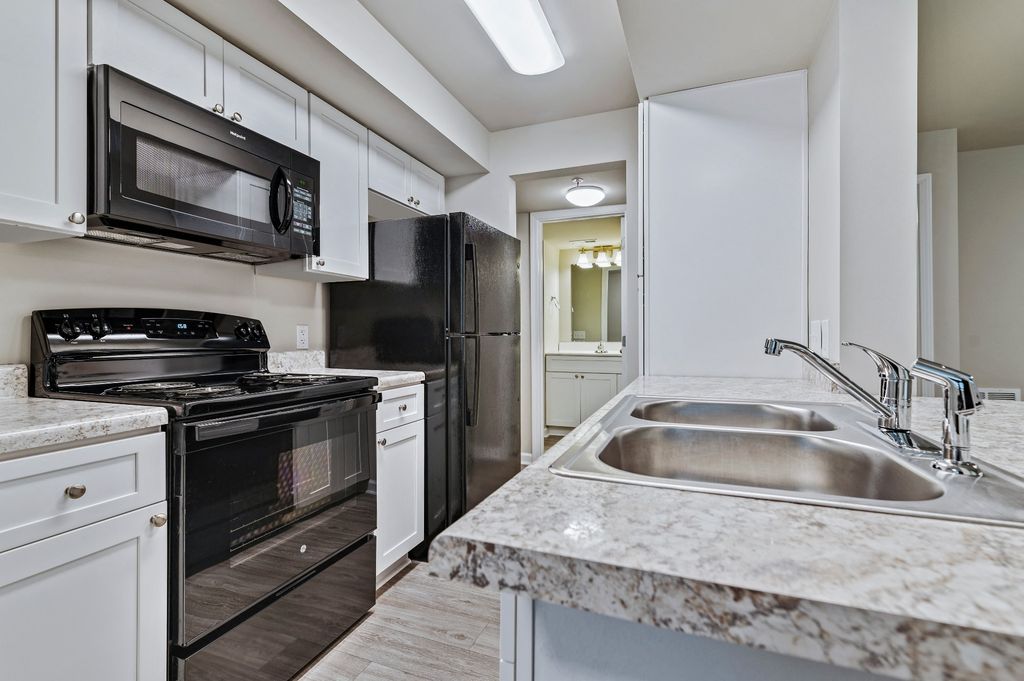 100 Chimneytop Dr #124, Antioch, TN 37013 - See Est. Value, Schools & More