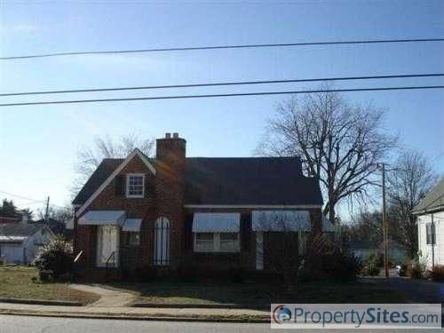 218 S Mountain St, Union, SC 29379 - See Est. Value, Schools & More