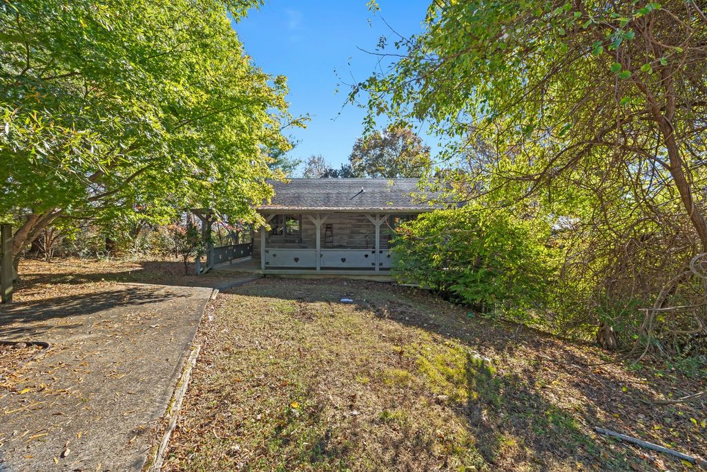 340 Joe Stone Rd, Celina, TN 38551 | MLS# 11604844 | Trulia