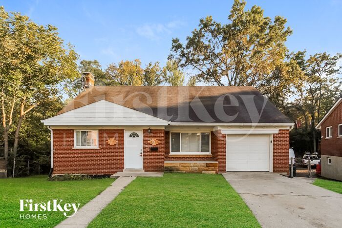 2945 Hull Ave, Cincinnati, OH 45211 - See Est. Value, Schools & More