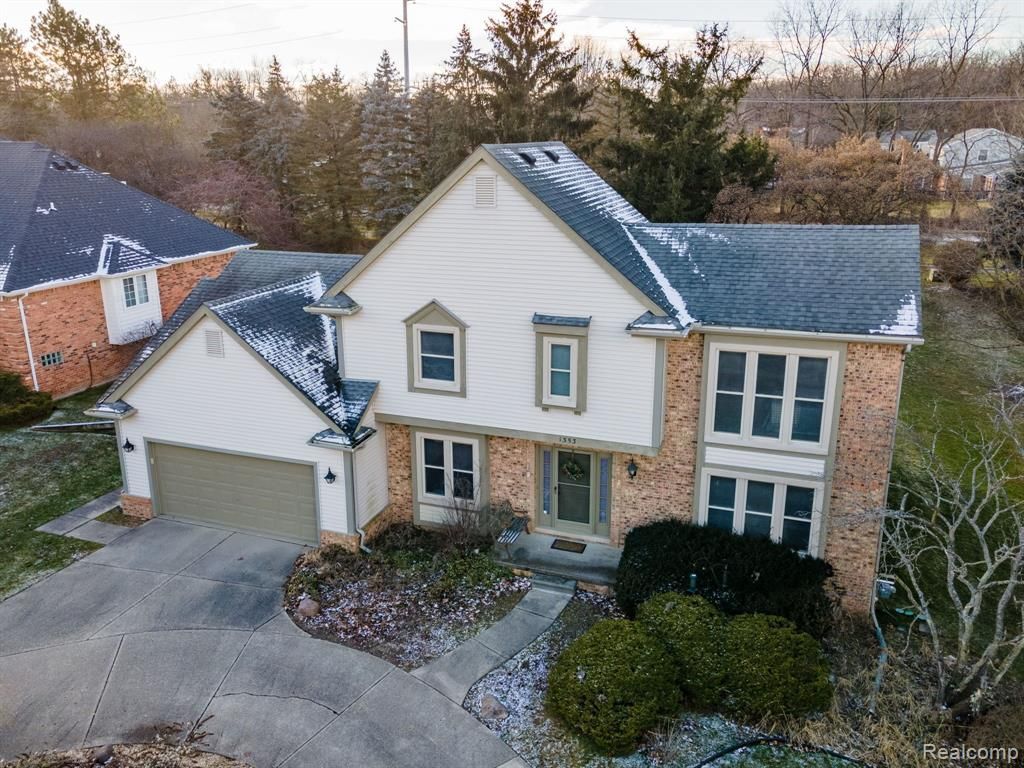 1353 Lomas Verdes, Rochester Hills, MI 48306 - See Est. Value, Schools ...