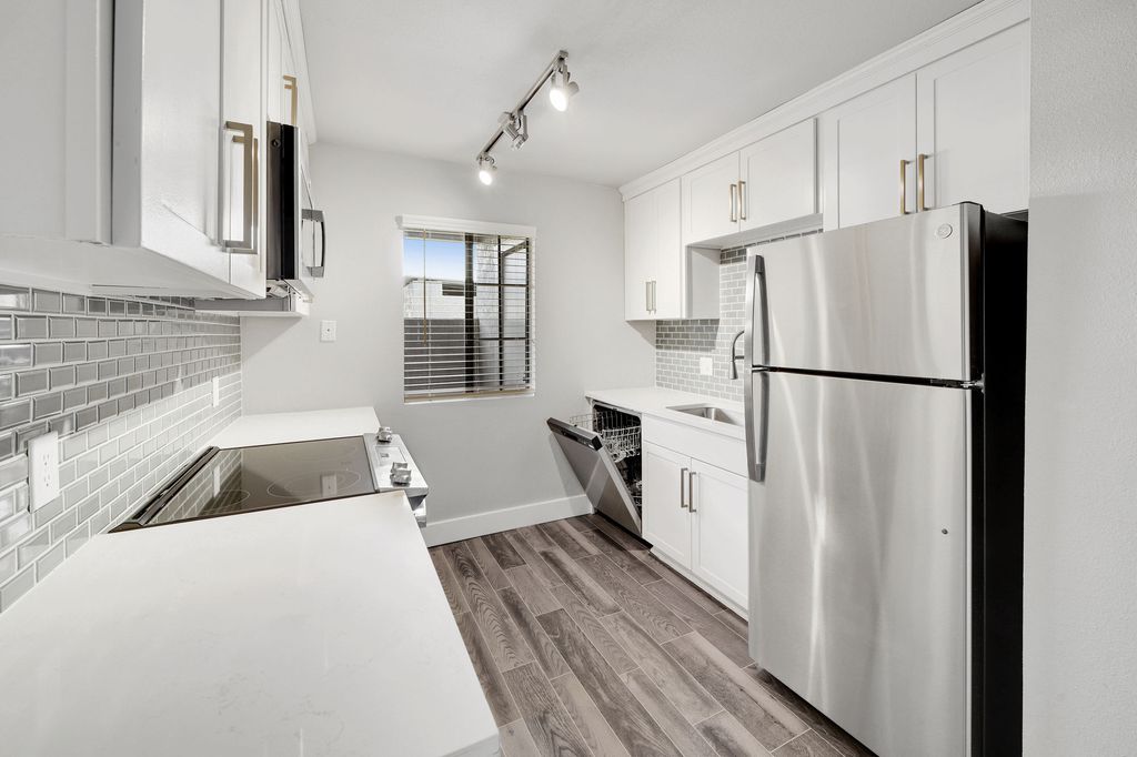 220 W Bell Rd #1122, Phoenix, AZ 85023 - See Est. Value, Schools & More