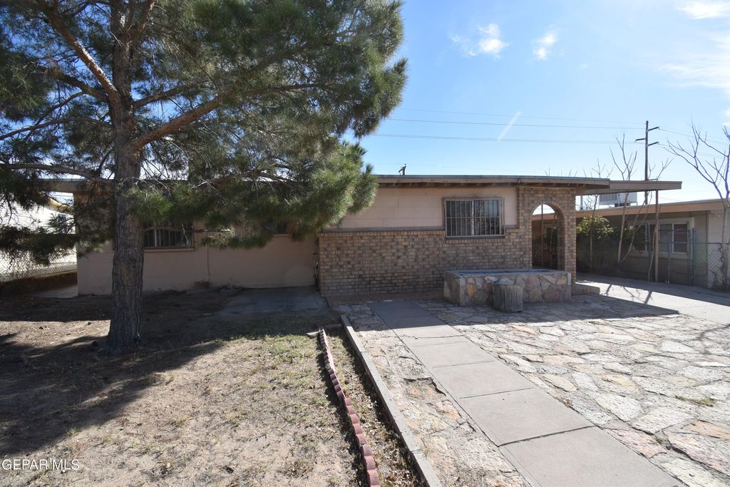1018 Marlow Rd, El Paso, TX 79905 - See Est. Value, Schools & More