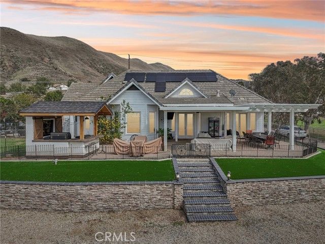 4210 Crestview Dr, Norco, CA 92860 | MLS# IV25036083 | Trulia