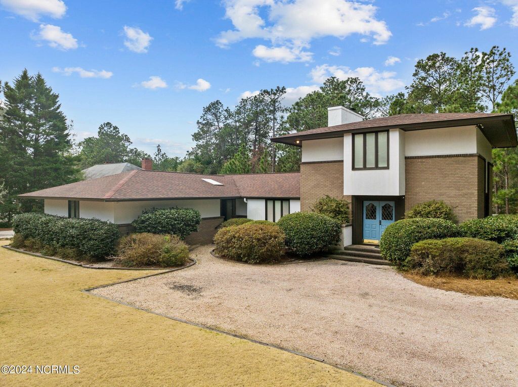 800 Donald Ross Drive, Pinehurst, NC 28374 - See Est. Value, Schools & More