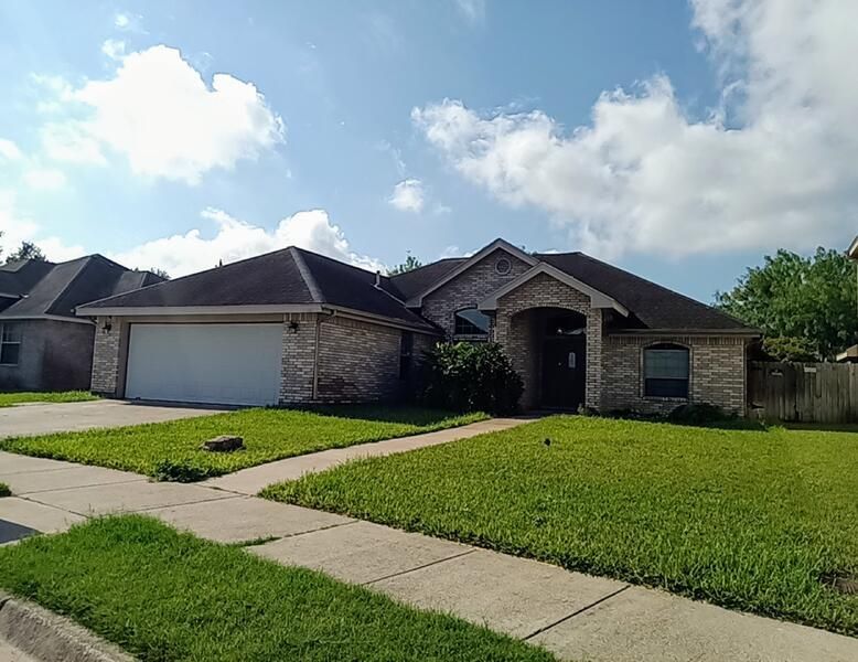 305 W Vinson Ave, Harlingen, TX 78550 | Trulia