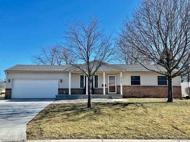 12165 Riverbend Dr, Grand Blanc, MI 48439 | Trulia