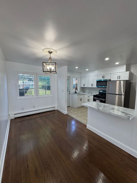 970 Grove St #A, Elizabeth, NJ 07202 - See Est. Value, Schools & More