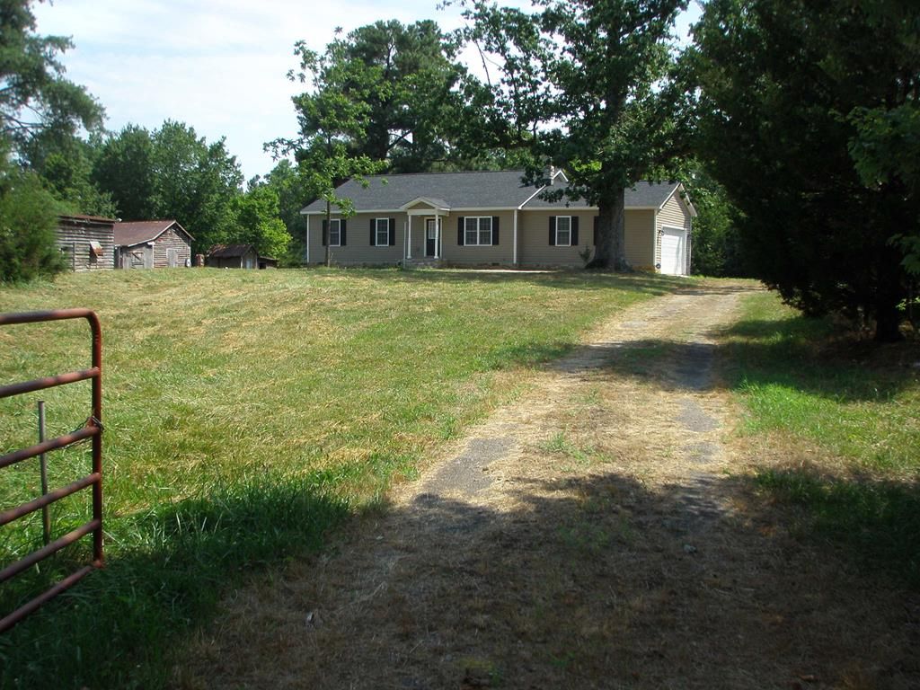 4684 Springfield Rd, Meherrin, VA 23954 - See Est. Value, Schools & More