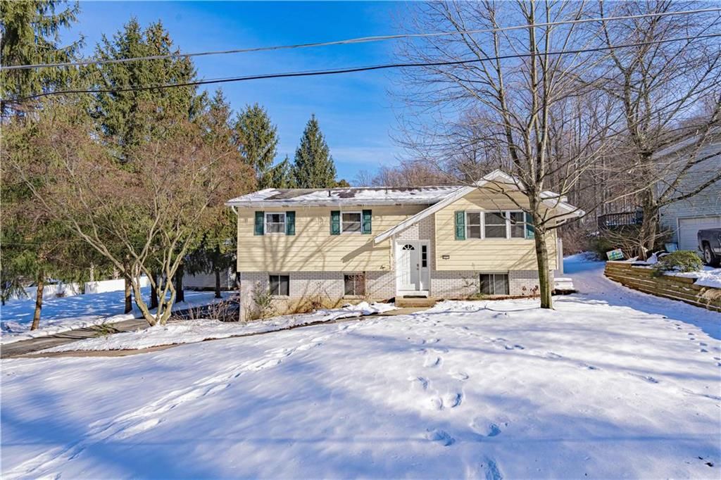 2371 S Filbert St, Allentown, PA 18103 - See Est. Value, Schools & More