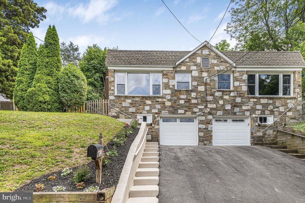 140 Belmont Ave, Ambler, PA 19002 - See Est. Value, Schools & More