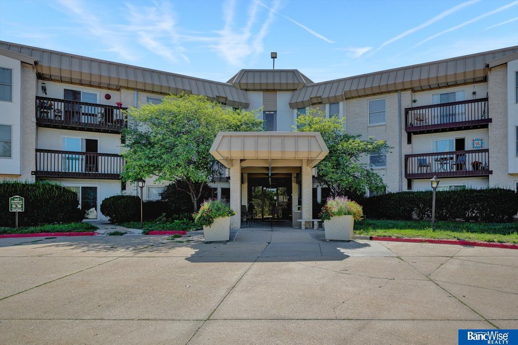 4000 S 56th St #110B, Lincoln, NE 68506 - See Est. Value, Schools & More