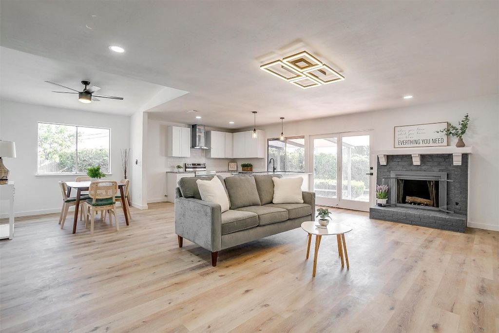 2110 J J Pearce Dr, Richardson, TX 75081 - See Est. Value, Schools & More