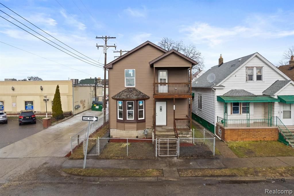 3827 Evaline St, Hamtramck, MI 48212 | Trulia