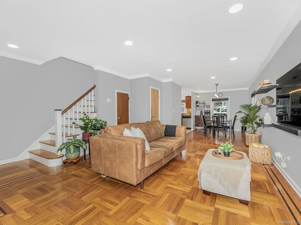 4173 Edson Avenue, Bronx, NY 10466 | Trulia