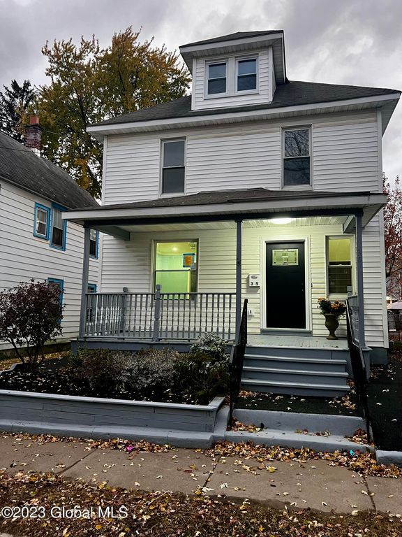 35 Willow Avenue, Schenectady, NY 12304 - See Est. Value, Schools & More