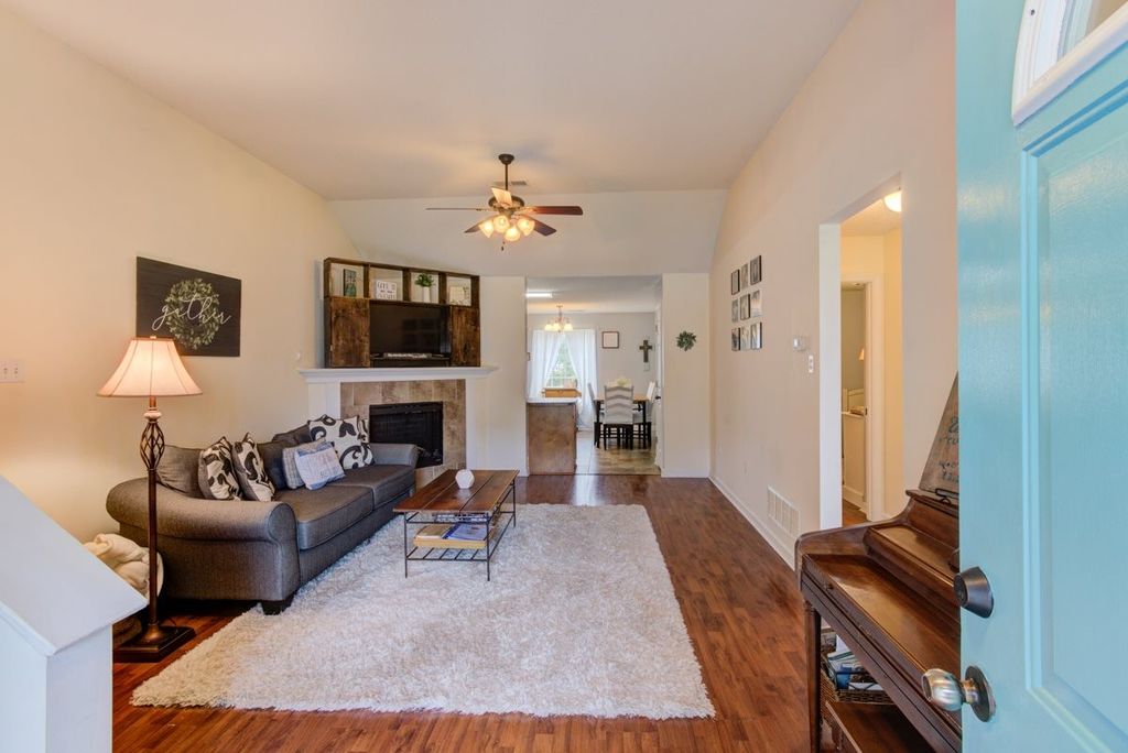 110 Clay Hills Dr #8, Oakland, TN 38060 - See Est. Value, Schools & More