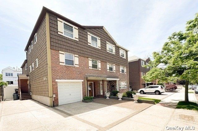 225-22 59th Avenue, Oakland Gardens, NY 11364 | Trulia