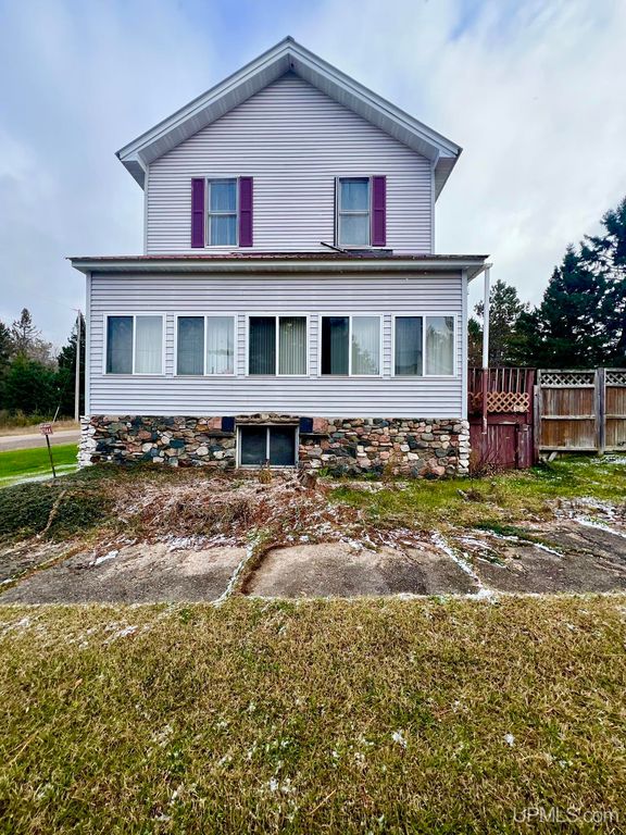 7544 N Calumet Mine Rd, Felch, MI 49831 - See Est. Value, Schools & More