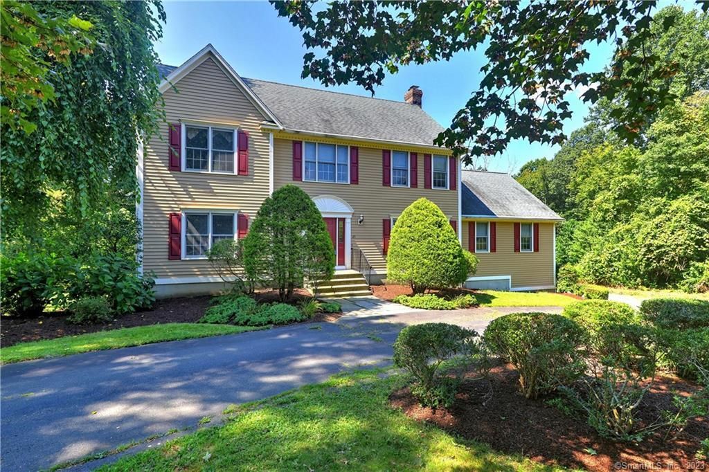25 Owl Hill Road, Monroe, CT 06468 - See Est. Value, Schools & More