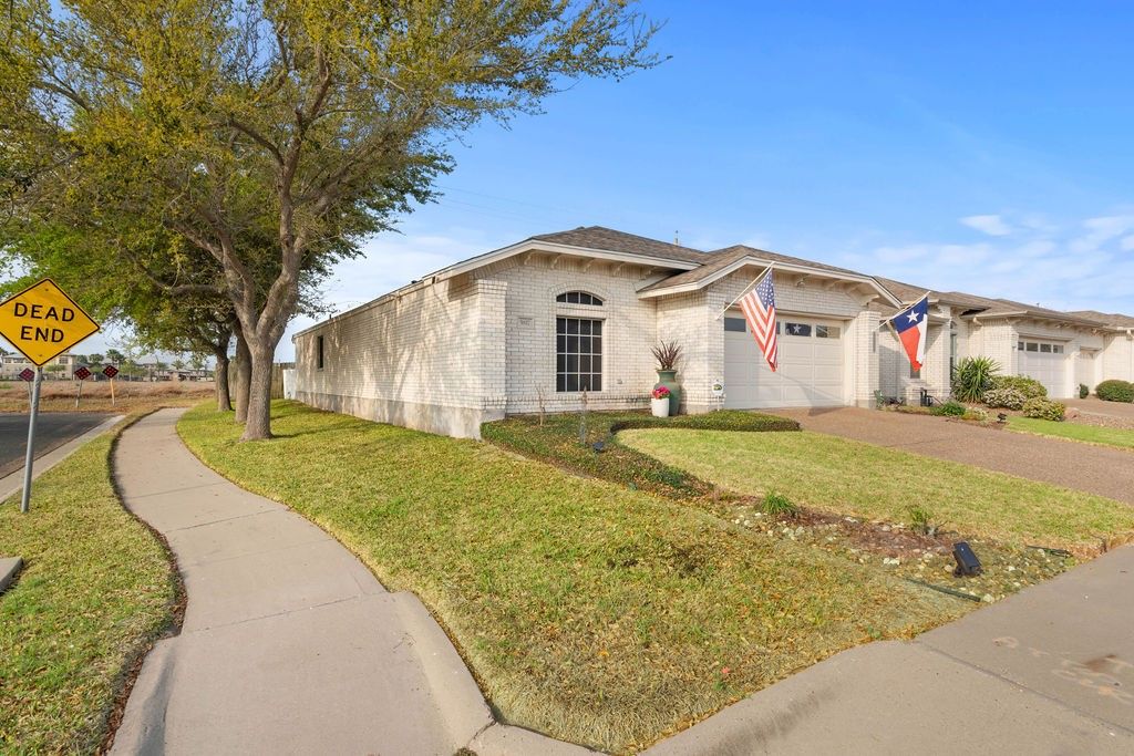 5817 Commonwealth Dr, Corpus Christi, TX 78414 | MLS# 457263 | Trulia