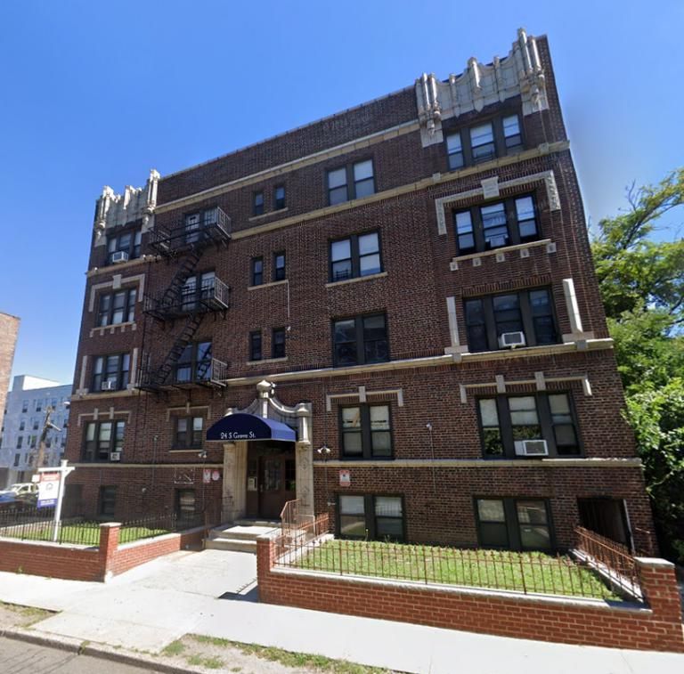 23-24 S Grove St #B08, East Orange, NJ 07018 | Trulia