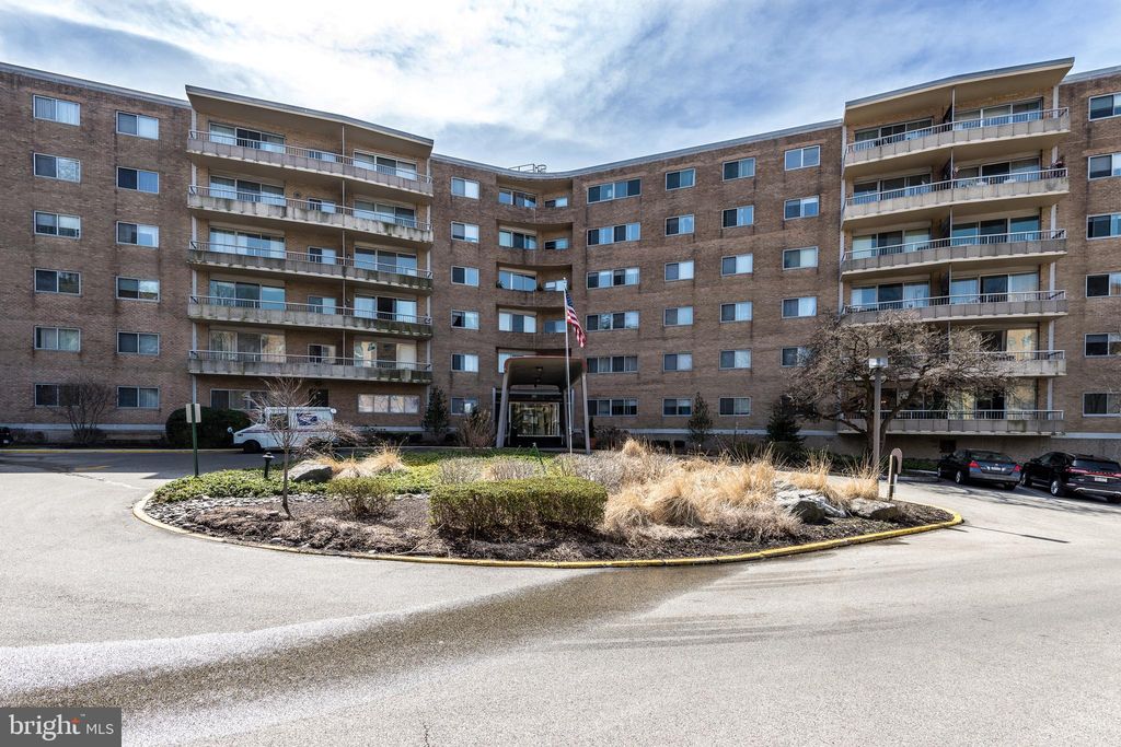 100 West Ave #303-S, Jenkintown, PA 19046 - See Est. Value, Schools & More