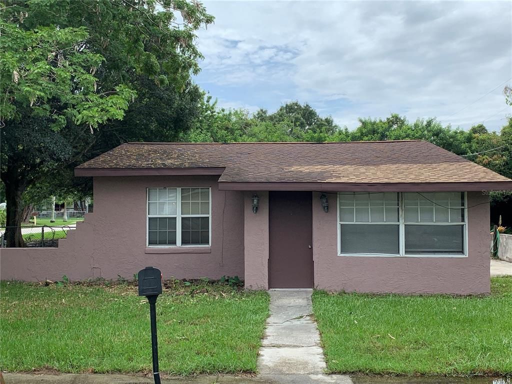 2705 6th St W, Bradenton, FL 34205 - See Est. Value, Schools & More