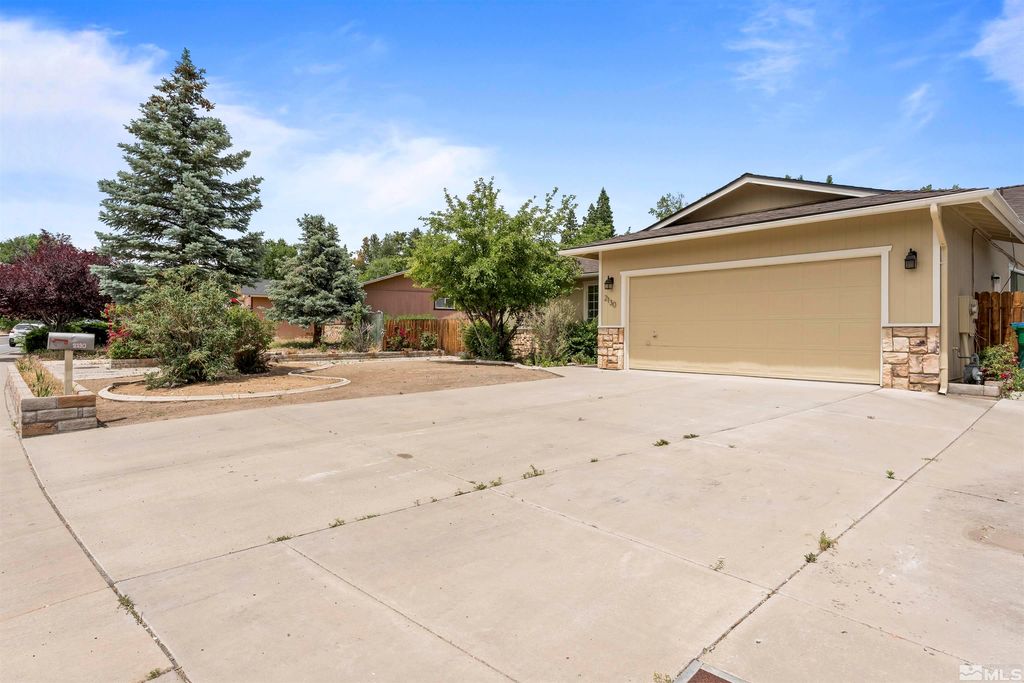 2130 Keystone Ave, Reno, NV 89503 - See Est. Value, Schools & More