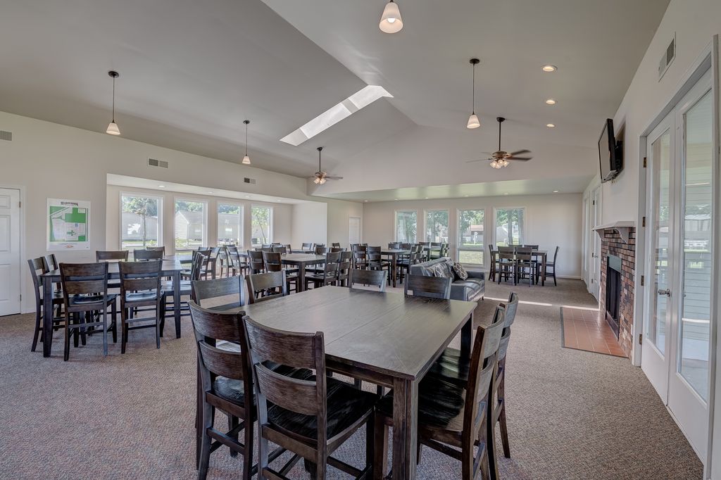 1250 Strandwyck #5112, Monroe, MI 48161 - See Est. Value, Schools & More