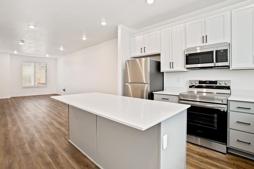 841 E Quality Dr #A7, American Fork, UT 84003 - See Est. Value, Schools ...