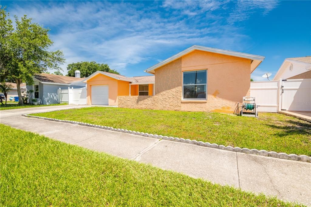 8016 Timberlane Dr, Tampa, FL 33615 | Trulia