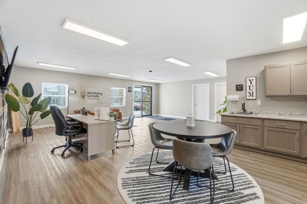 7214 Hickory Creek Dr #7112, Fort Wayne, IN 46809 - See Est. Value ...